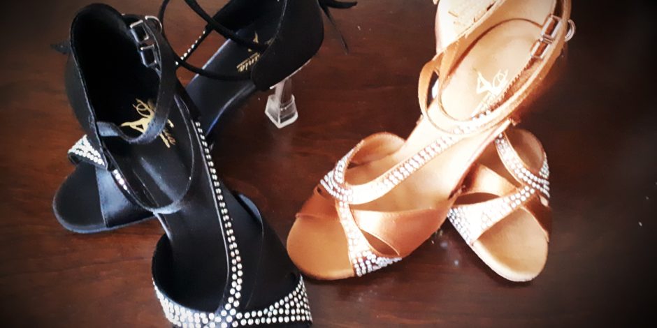 Dance ConneXion: Champion Toronto Salsa & Bachata classes